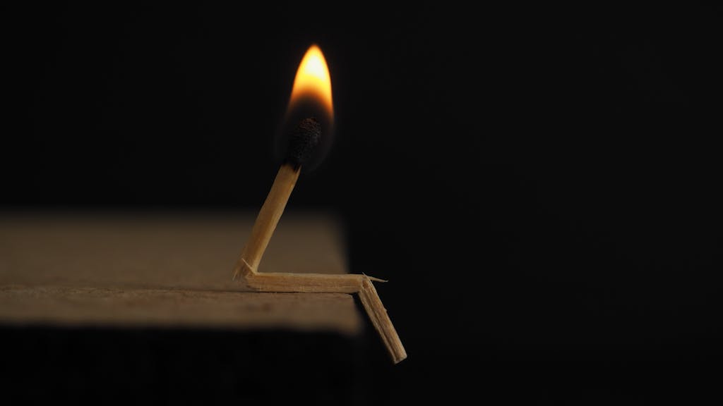 distance-can-t-kill-the-flame-3-expert-tips-for-keeping-passion-alive